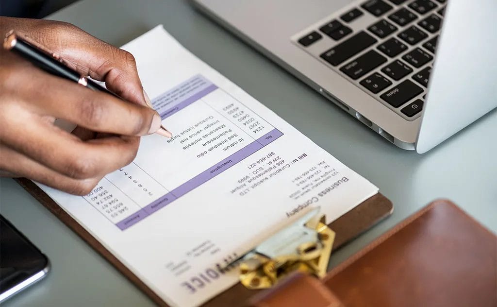 Autofattura: cos'è, esempi e perché è utile per l'azienda nel 2024